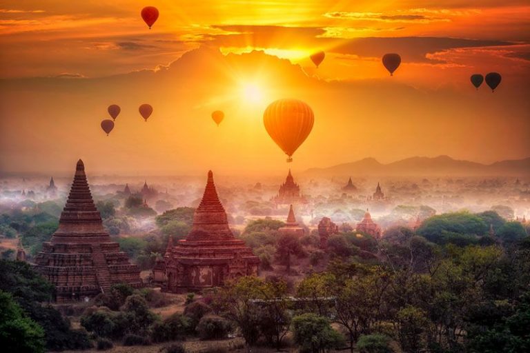 Top 10 Most Famous Tourist Attractions in Myanmar (Burma)